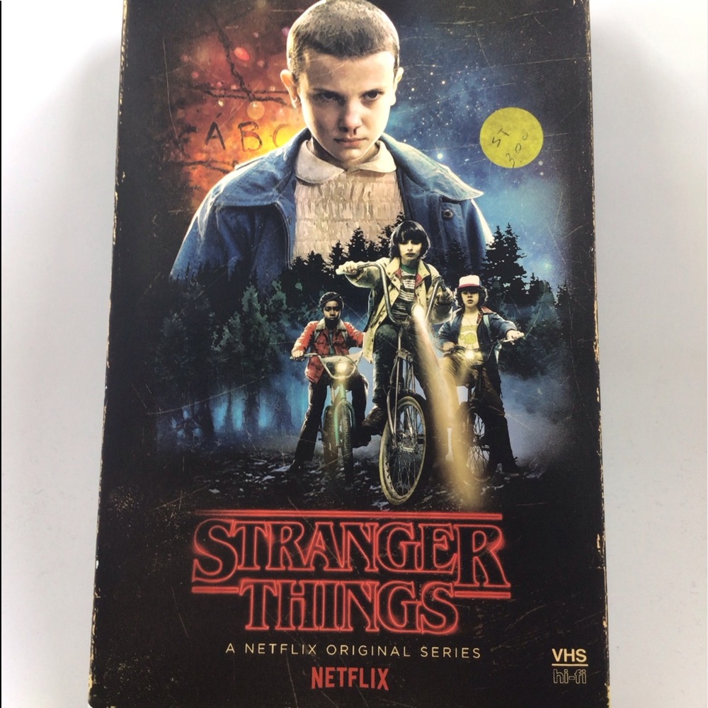 Stranger Things Blu-Ray & Dvd; Season I - Gem